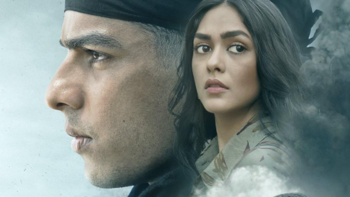 Pippa First Review Out: Ishaan Khatter's Film Promises A 'Thumping ...