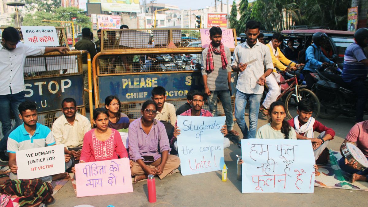 IIT BHU Molestation: Student Groups ABVP, AISA And BCM Clash As ...