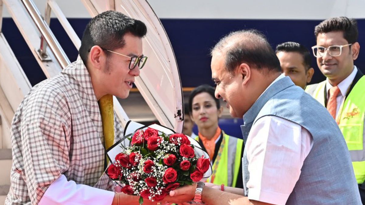 Bhutan King Offers Prayers At Kamakhya Temple As He Begins His Three ...