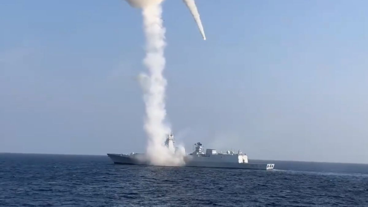 Indian Navy's Newest Guided Missile Destroyer Imphal Hits 'Bulls Eye ...