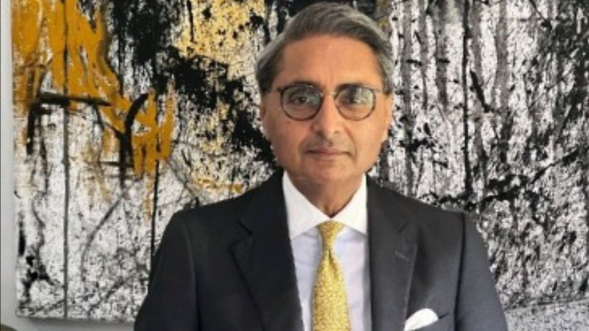 Indian Business Tycoon Harpal Randhawa, Trained-Pilot Son Killed In ...