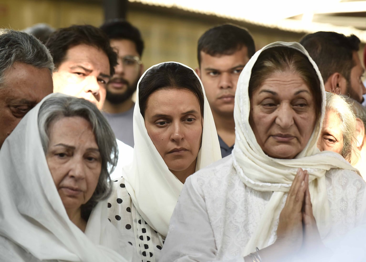 Bishan Singh Bedi Funeral: Neha Dhupia, Angad Bedi Console Each Other ...