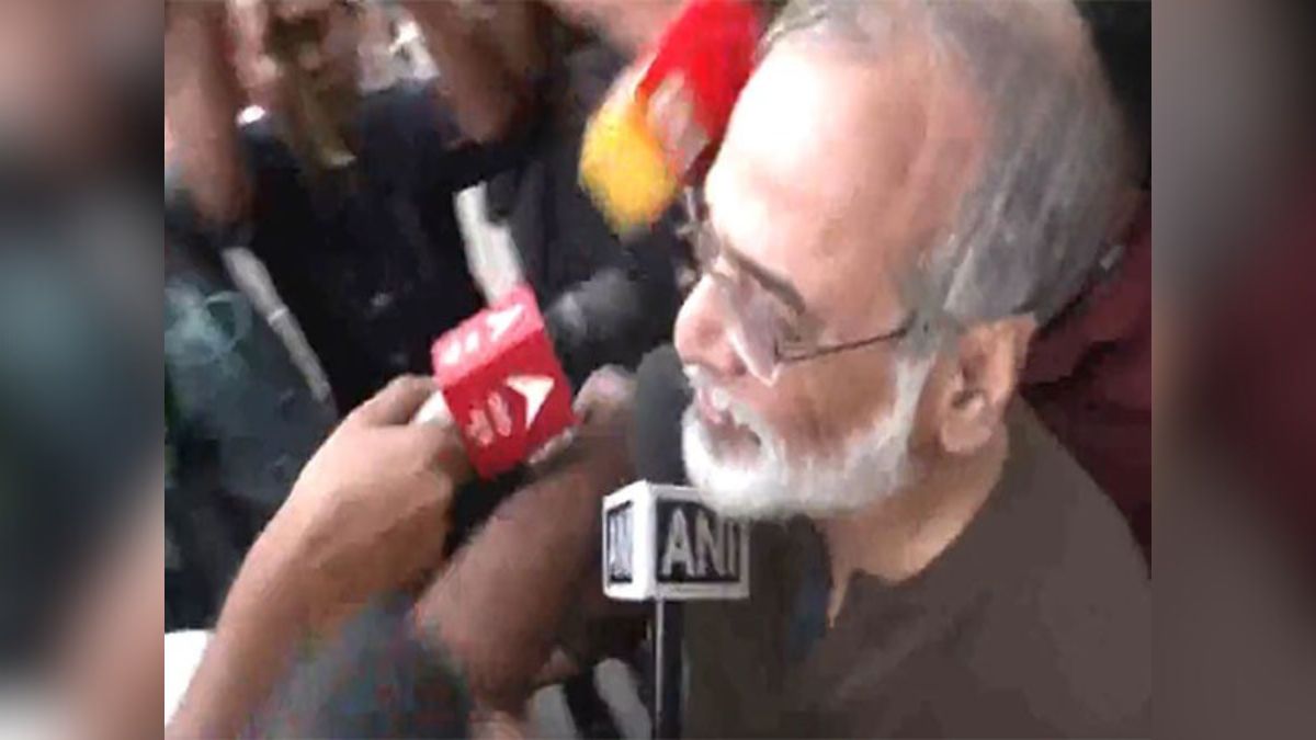 NewsClick Founder Prabir Purkayastha Among Two Arrested Under UAPA Amid ...