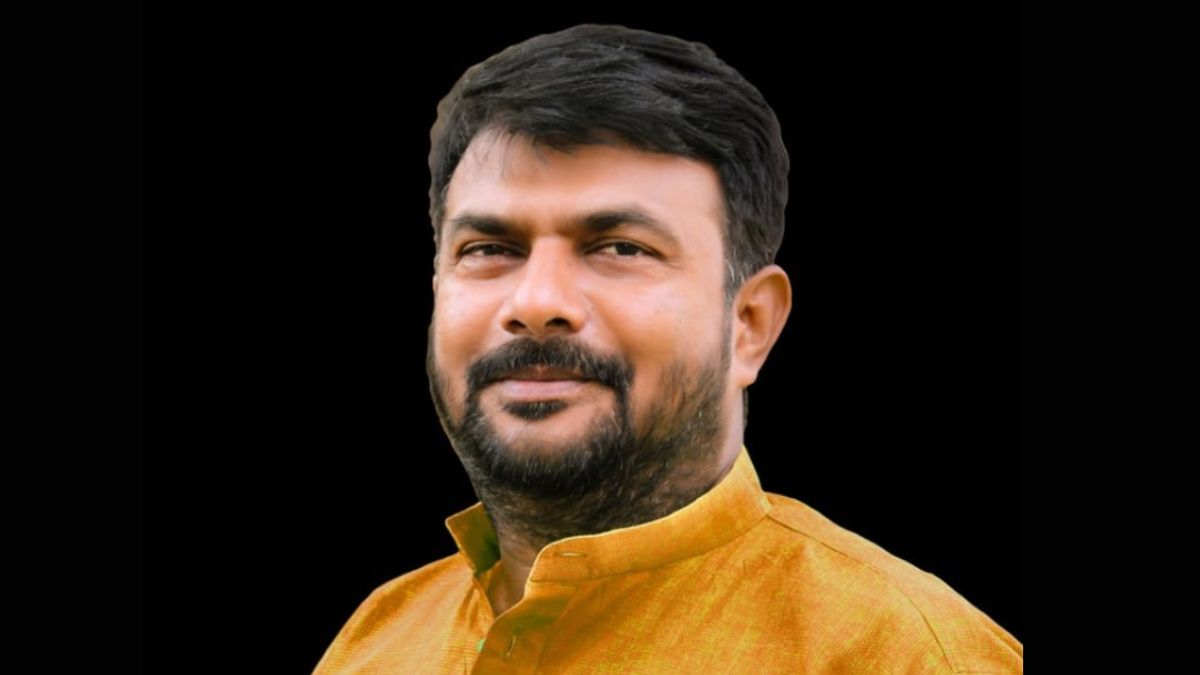 Shiv Sena MP Hemant Patil Resigns Over Maratha Reservation Issue