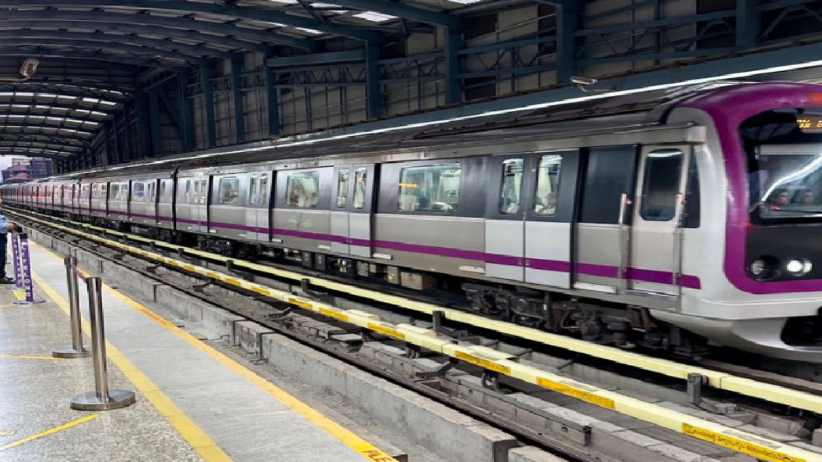 Bengaluru's Namma Metro Sees 700,000 Passengers On Purple Line's Full ...
