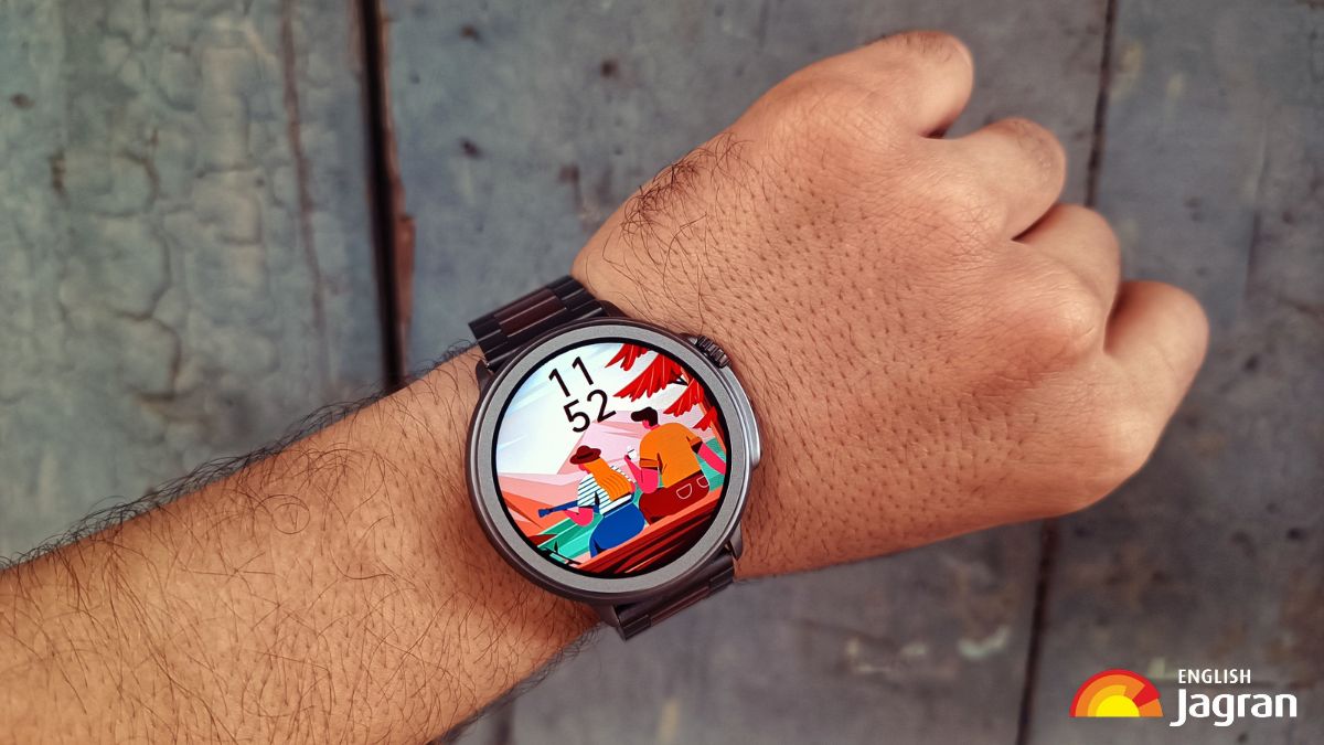 Boult Crown R Smartwatch Review: A Luxurious Feel At An Affordable Price