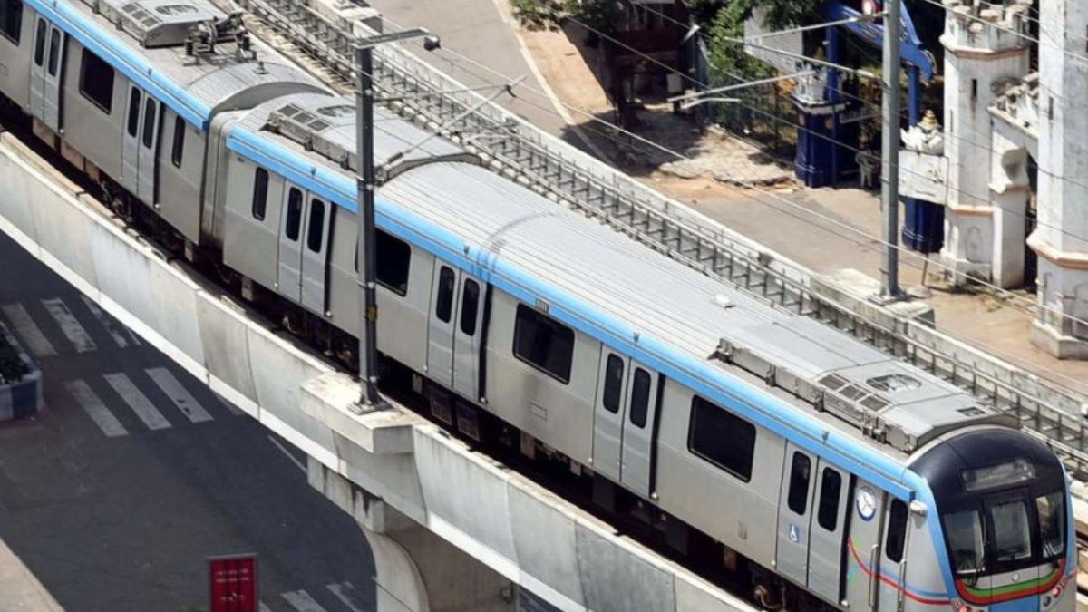 Delhi Metro Airport Line: Trains To Operate At 120 Kmph, Reduce Travel ...