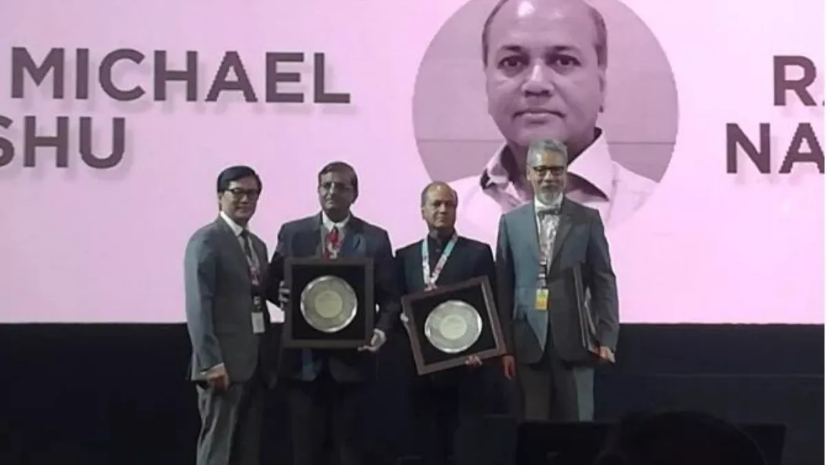 Ramesh Narayan Conferred With Honorary Life Achievement Award By Asian ...