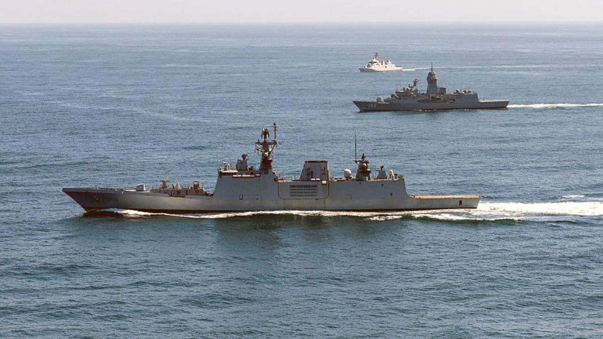 Indian Navy Intercepts Somali Pirates Onboard Hijacked MV Ruen