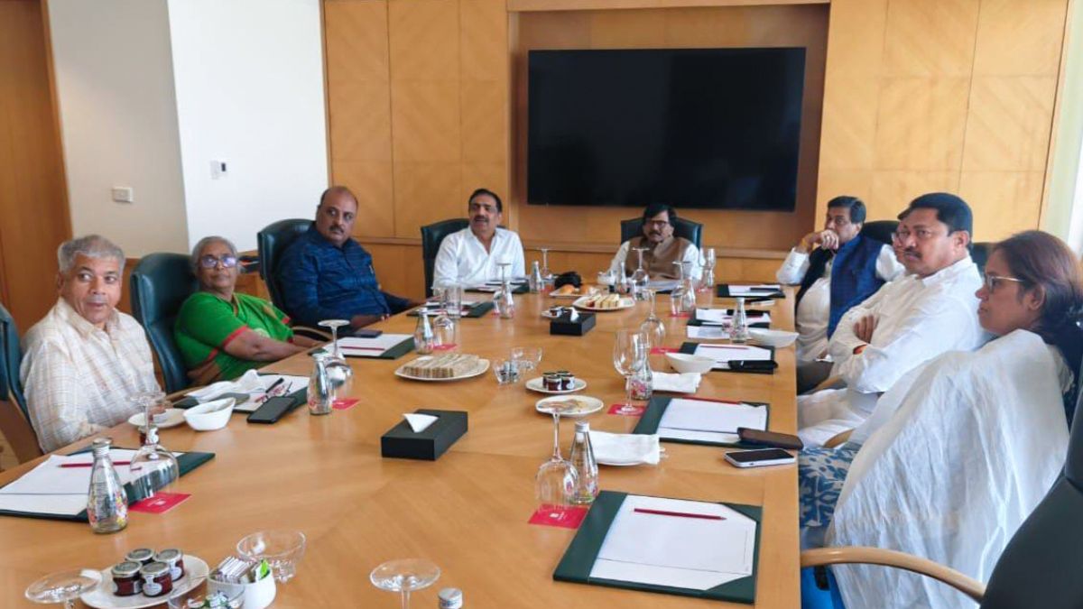 Lok Sabha Election 2024: MVA Allies Congress, Uddhav Sena Hit Deadlock ...