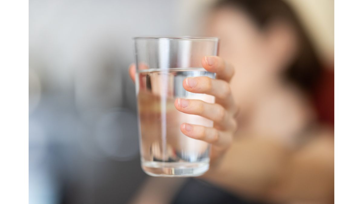 5 Homemade Drinks To Promote Digestion And Better Gut Health