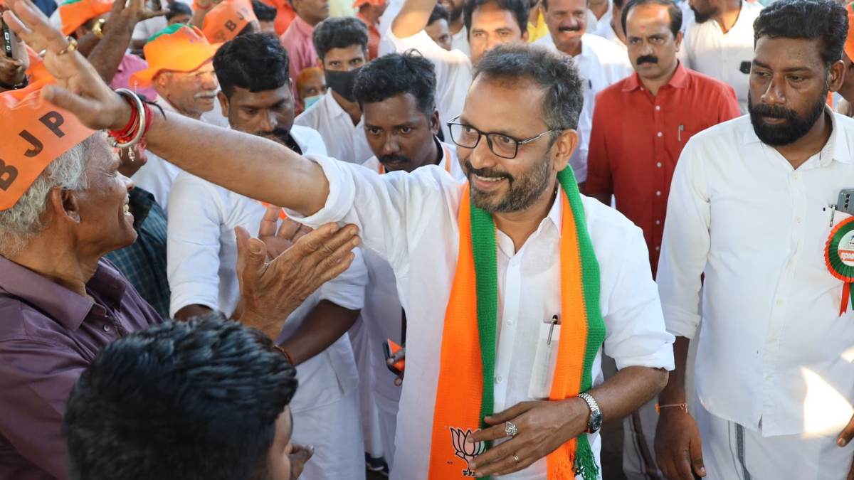 Who Is K Surendran, BJP's Choice To Challenge Rahul Gandhi In High ...