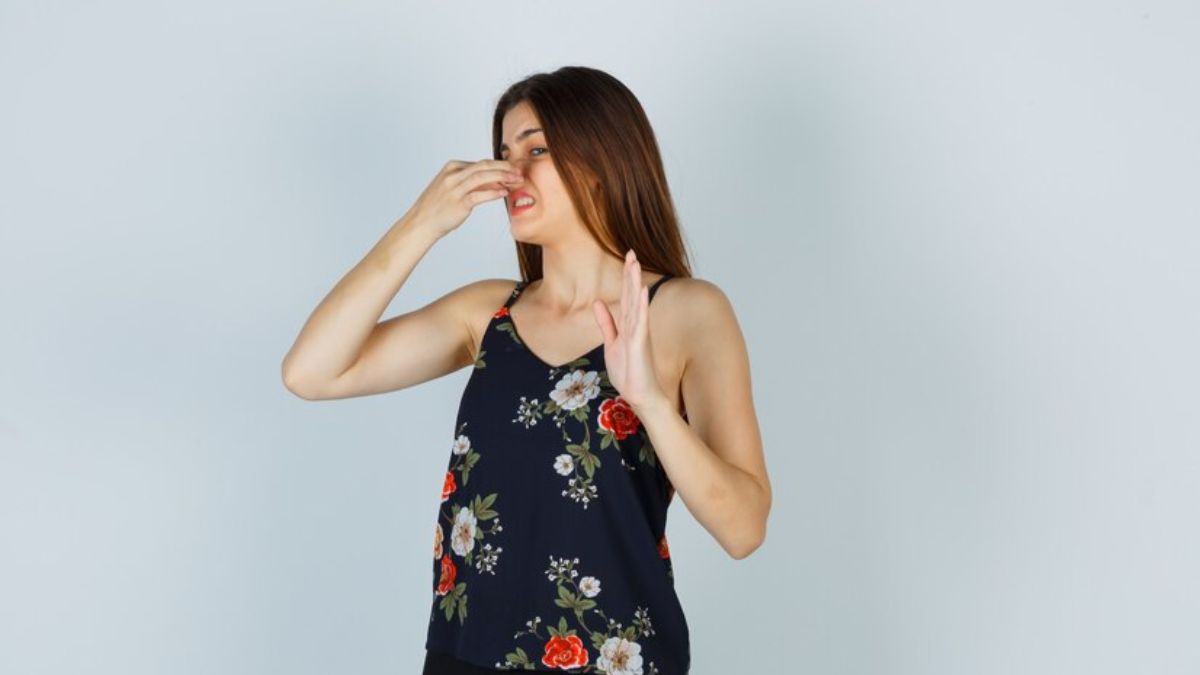 5 Home Remedies To Get Rid Of Body Odour And Smell Fresh