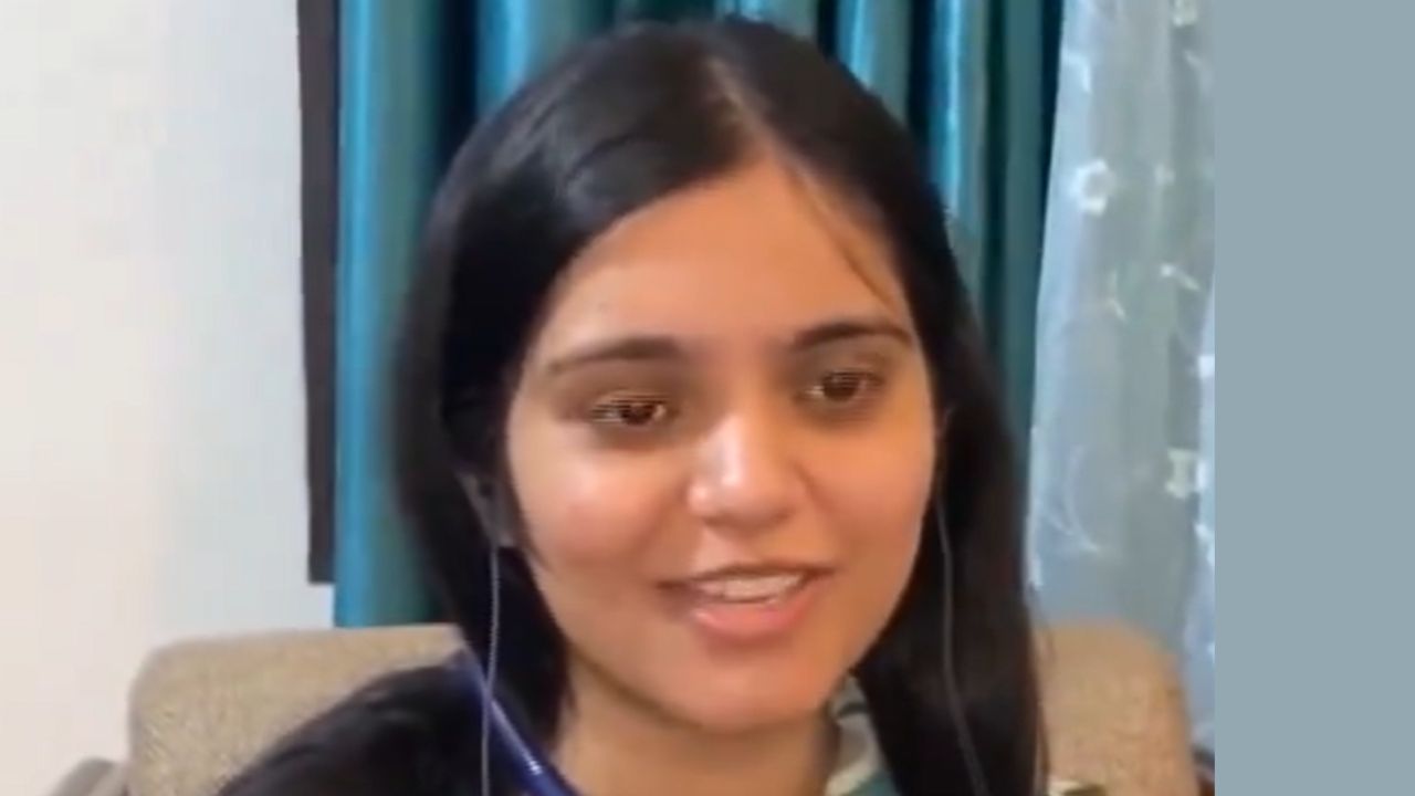 UPSC Success Story: Noida Woman Quits Corporate Job, Secures 18th Rank ...