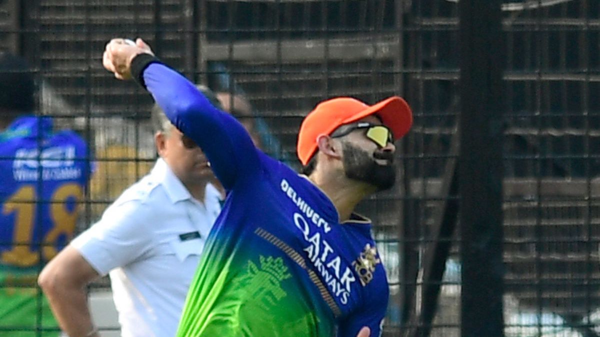 IPL 2024: Fired-Up Virat Kohli Gives An Animated Send-Off To Sunil ...