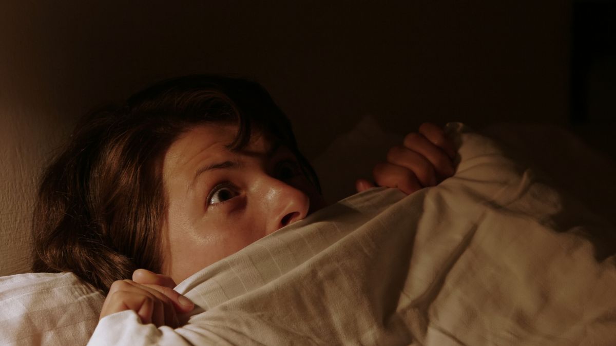 Seeing Ghost In Dreams: Check Spiritual Meaning And Indications Of ...