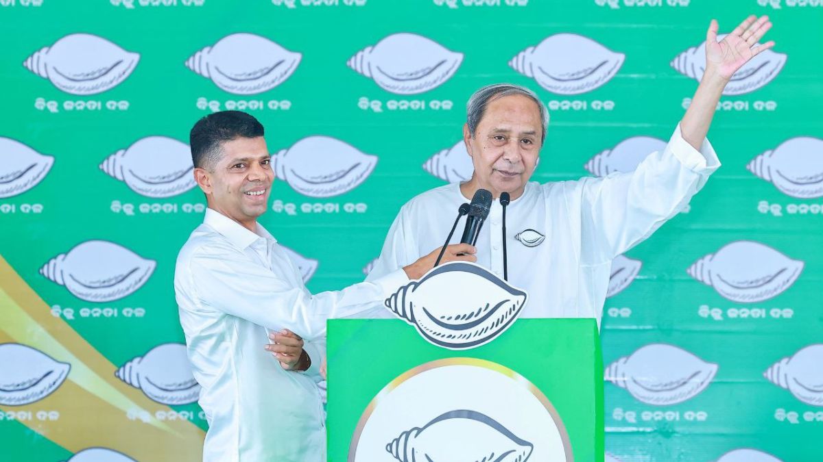 VK Pandian To Be Naveen Patnaik's Successor? Odisha CM Reacts As BJP ...