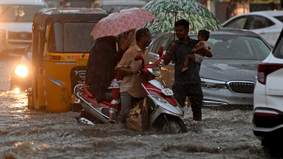 Pune Weather: As Residents Reel Under Intense Rain, Flash Floods, Power ...