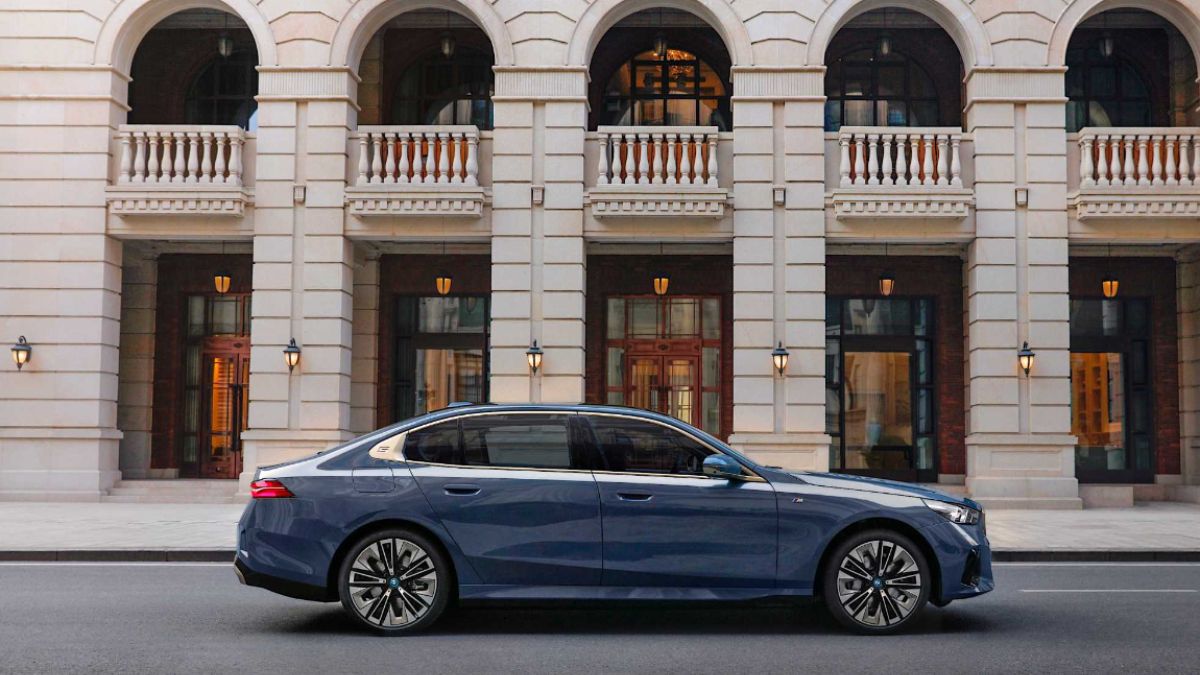 BMW 5 Series LWB Launch In India On July 24; Check Design, Features ...