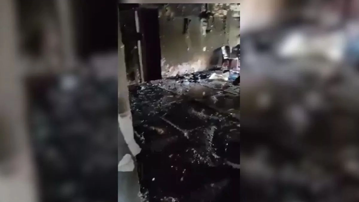 Greater Noida AC Blast: Massive Fire Erupts At Gaur City Flat After AC Bursts Amid Rising ...