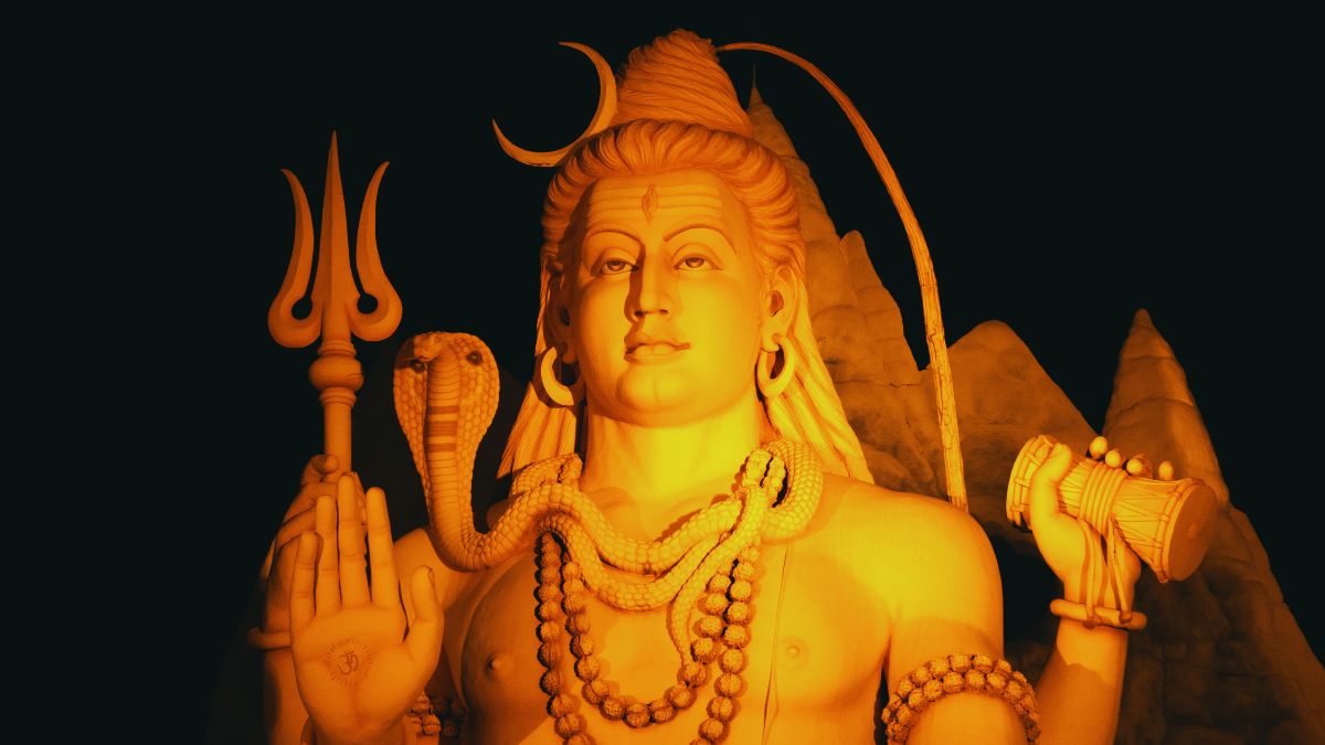 7 Signs Lord Shiva Is Guiding You To Face Life’s Challenges