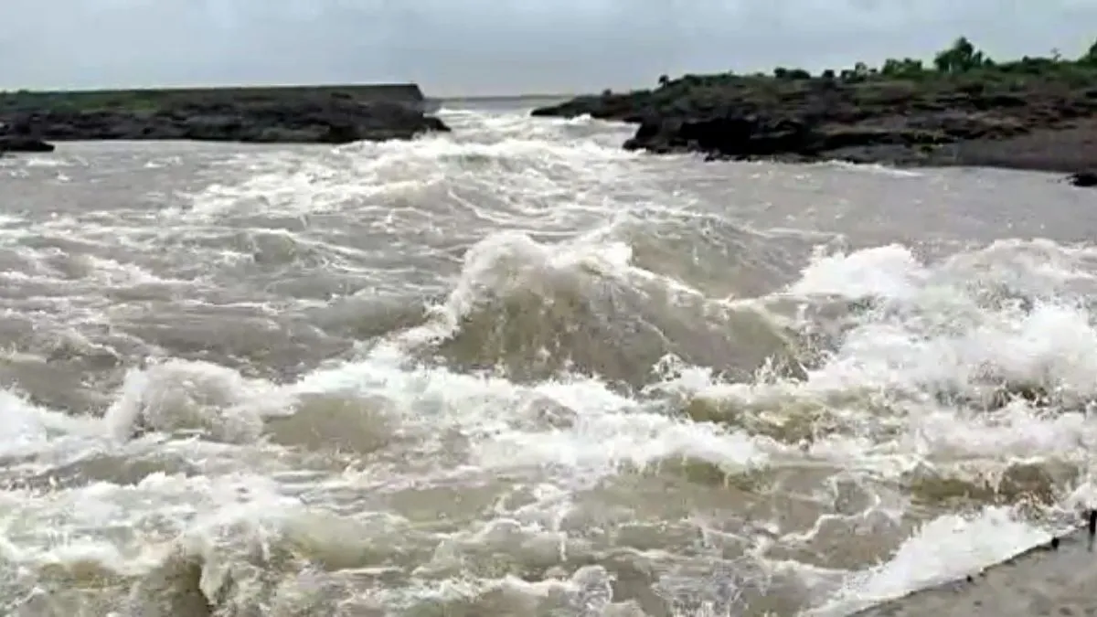 Uttarakhand Rains: Residents Evacuated After Overnight Rains Trigger Flash Floods In Tehri ...