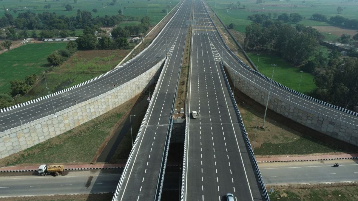 Delhi-Mumbai Expressway: India's Longest Highway To Be Fully ...