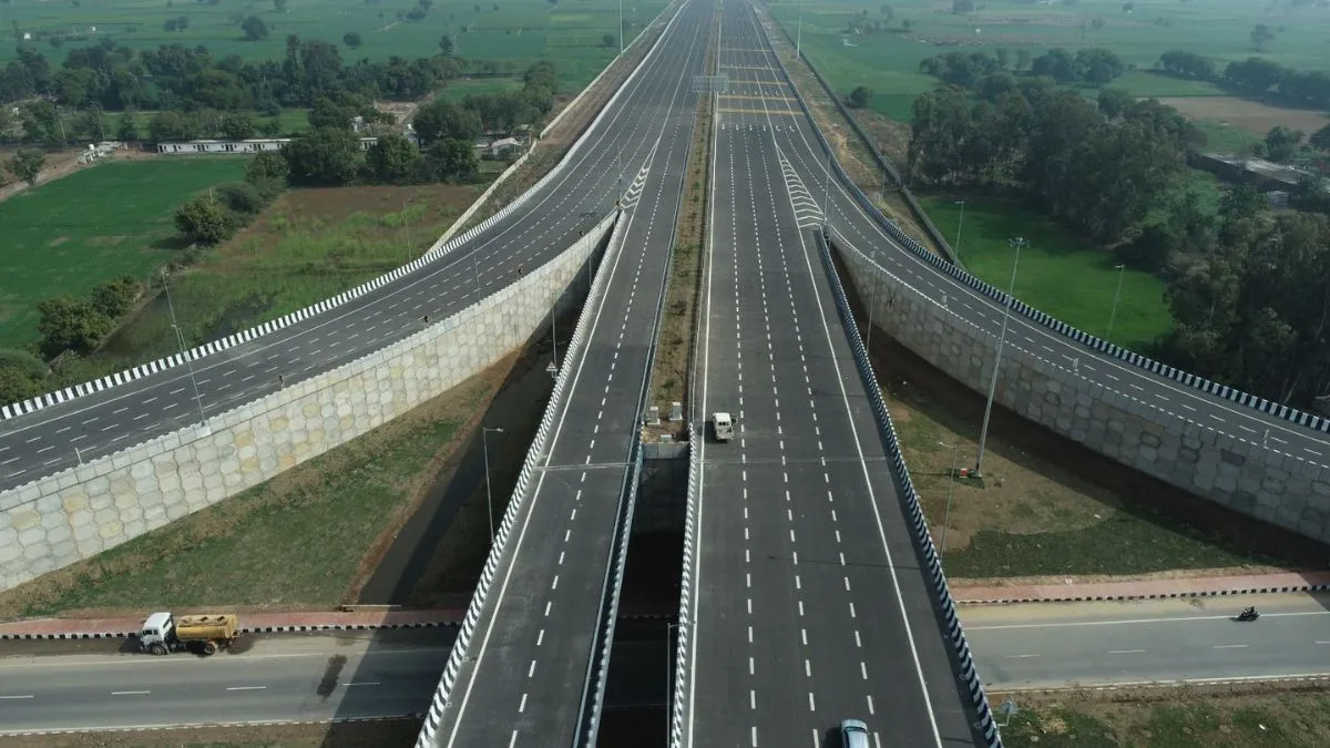 Delhi-Mumbai Expressway: India's Longest Highway To Be Fully ...