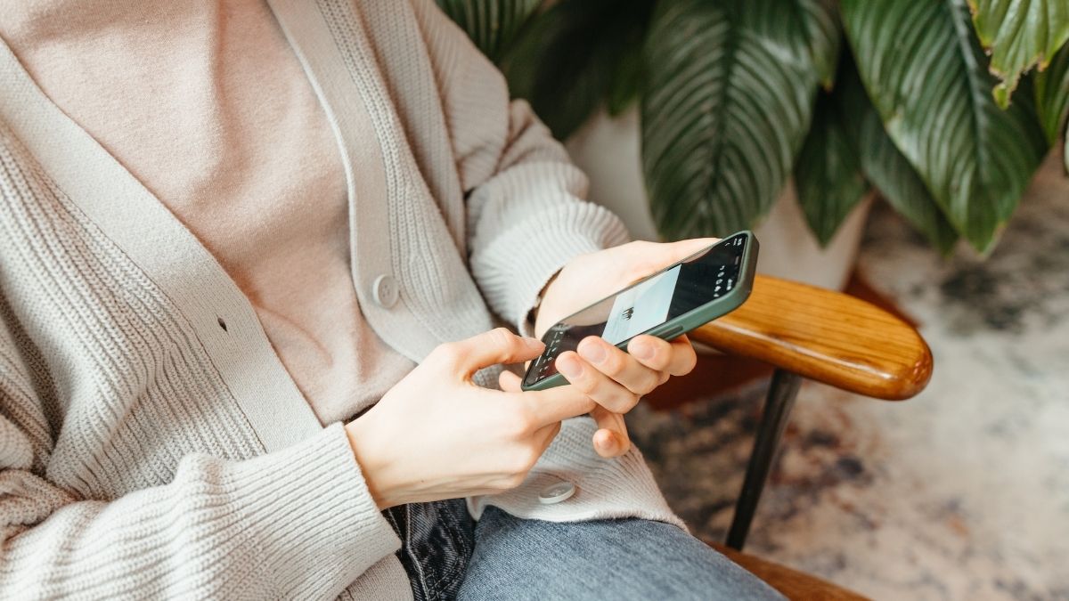 5 Surprising Ways Excessive Phone Use Is Actually Harming Your Health