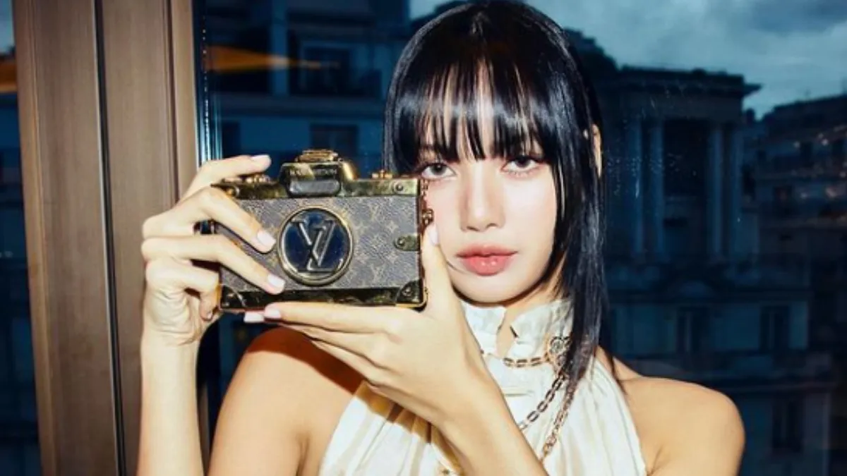 BLACKPINK's Lisa To Go On Solo World Tour In 2025? What We Know