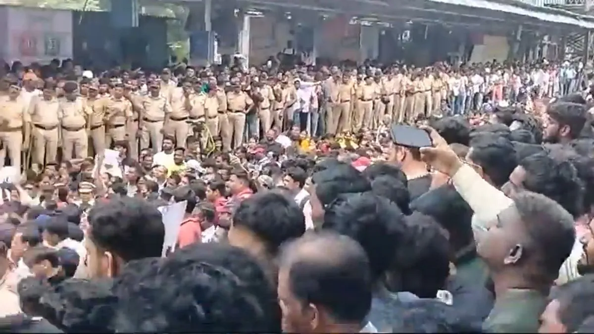 Maharashtra Govt In Action On Badlapur Incident: School Principal ...