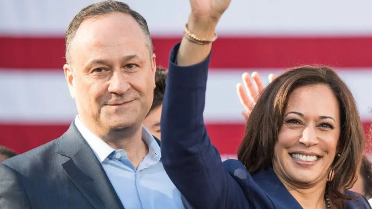 'Blind Date To Awkward First Voicemail': Douglas Emhoff Shares His Love ...