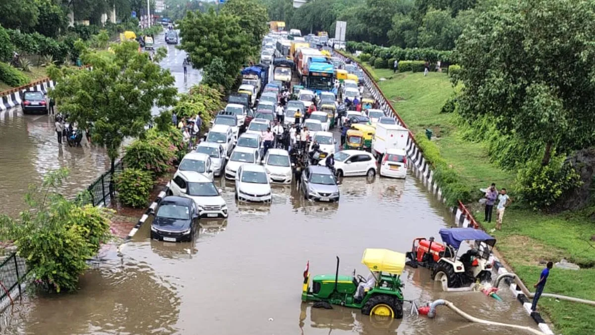 Noida Weather Today: Dense Clouds, Gusty Winds Bring Temperature Down; Heavy Rain In Delhi ...
