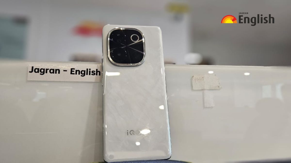 iQOO Z9s Pro Sale Today: Check Price In India, Offers, Specifications ...