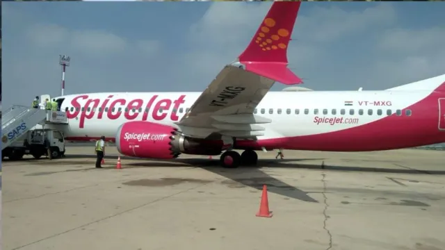 SpiceJet Makes Big Revelation, Says ‘It Hasn't Paid Rs 355 Crore In ...