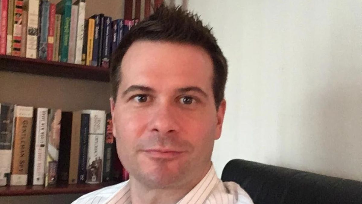 Brian Jeffrey Raymond, Ex CIA Officer, Sentenced To 30 Years In Jail ...