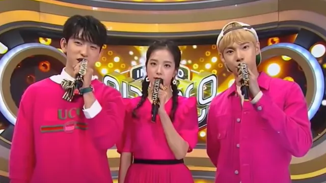 BLACKPINK Jisoo Dines With Former Inkigayo MC Friends GOT7 Jinyoung And ...