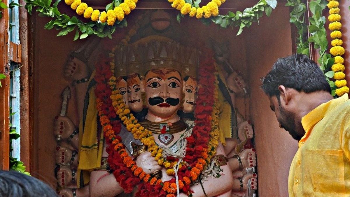 Dussehra 2024: 6 Places In India Where Demon King Ravana Is Worshipped ...