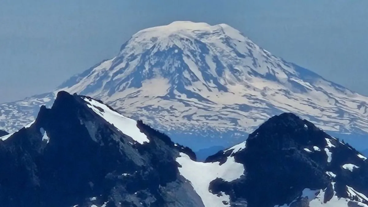 Mount Adams To Erupt Again? Washington's Largest Volcano Shows Activity ...