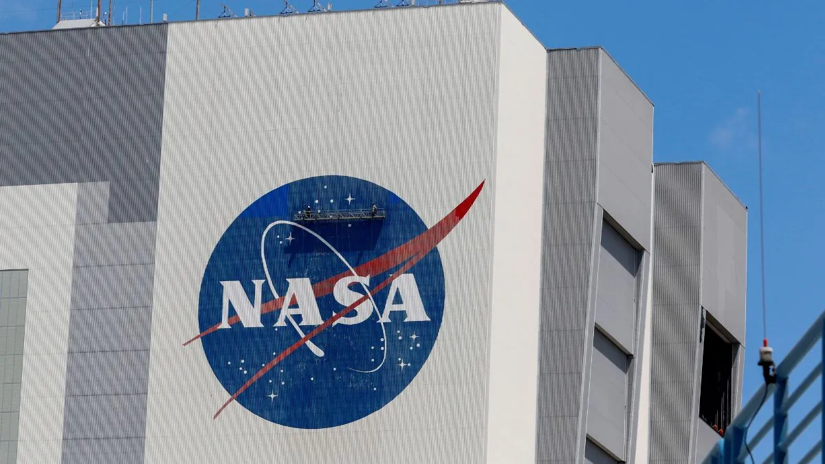 NASA Offering Rs 25 Crore Cash Prize For Solving THIS Moon Mission ...