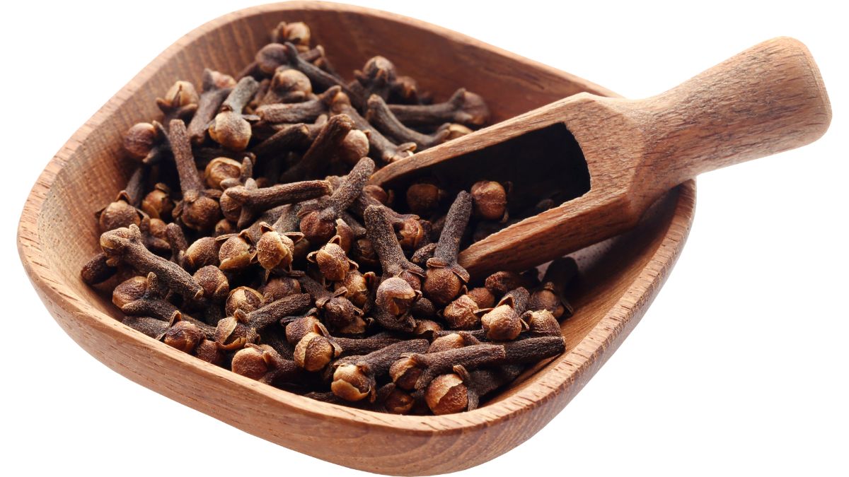 5 Health-Transforming Benefits Of Clove Water For Blood Sugar, Liver ...