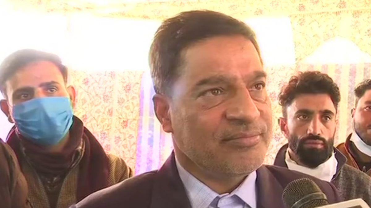 J-K: Violent Clash Erupts Between NC, BJP Supporters After Attack On ...