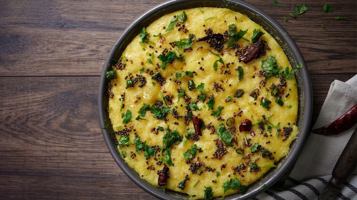 Spice Up Your Weekend: 5 Deliciously Simple Besan Recipes To Try At Home