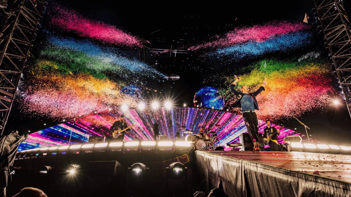 Coldplay Fans Go Crazy As Band Announces Fourth Show In Ahmedabad ...