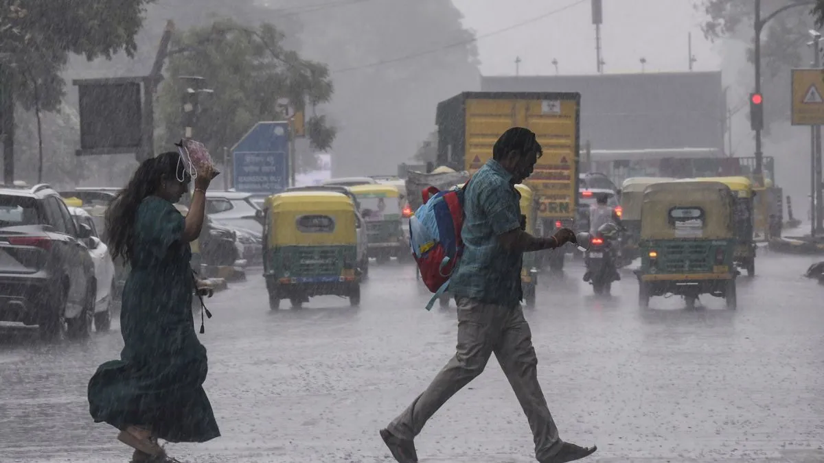Kerala Weather: IMD Issues Heavy Rain Alert In Thiruvananthapuram, Alappuzha, Ernakulam | Check ...