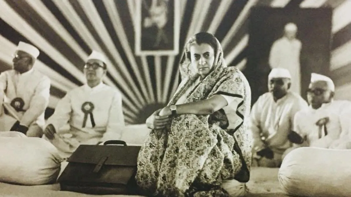 Indira Gandhi Birth Anniversary: 10 Powerful Quotes By First Woman ...