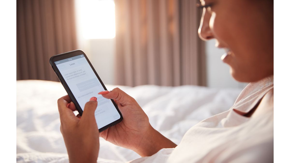 4 Health-Damaging Morning Habits That You Should Quit Immediately