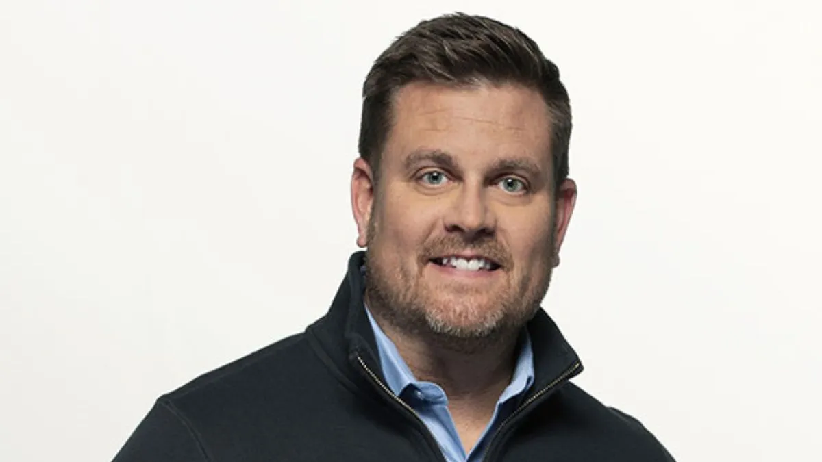 Brian Thompson Death: Police Intensify Search For Masked Gunman Who ...