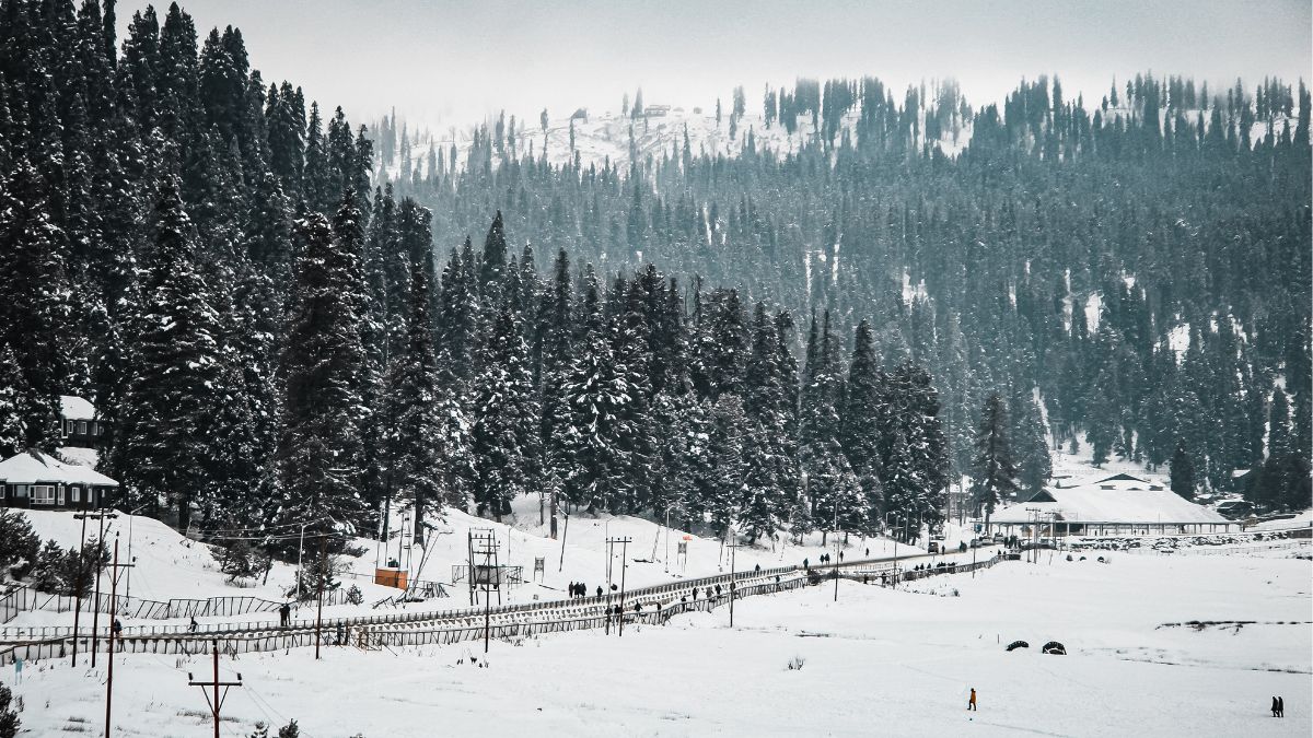 Snowfall In India: 5 Places That Offer Scenic Views In December