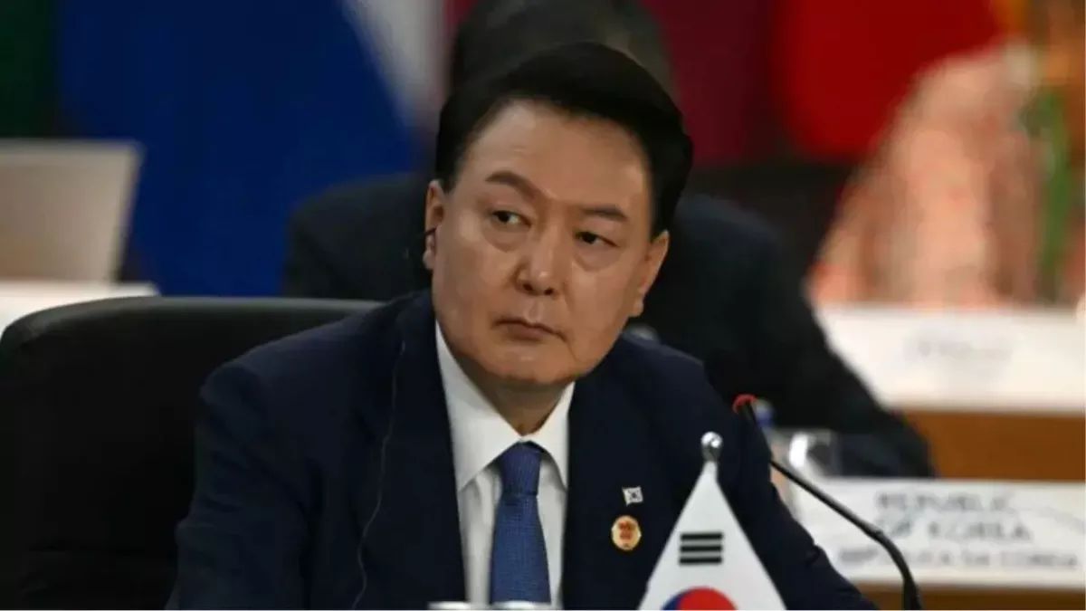 South Korean Ex-Defence Minister Kim Yong-Hyun Tries To End His Life ...